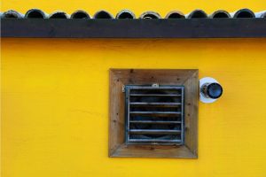 10 Ways to Ventilate a Closed Room Without Windows